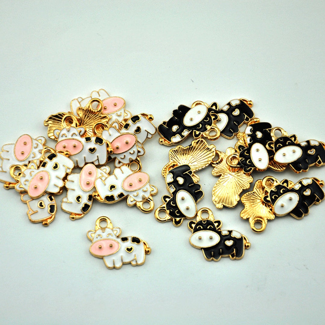 Enamel Dairy Cattle Charm Pendant， Cow Charms, Animal Charms, Cute ...