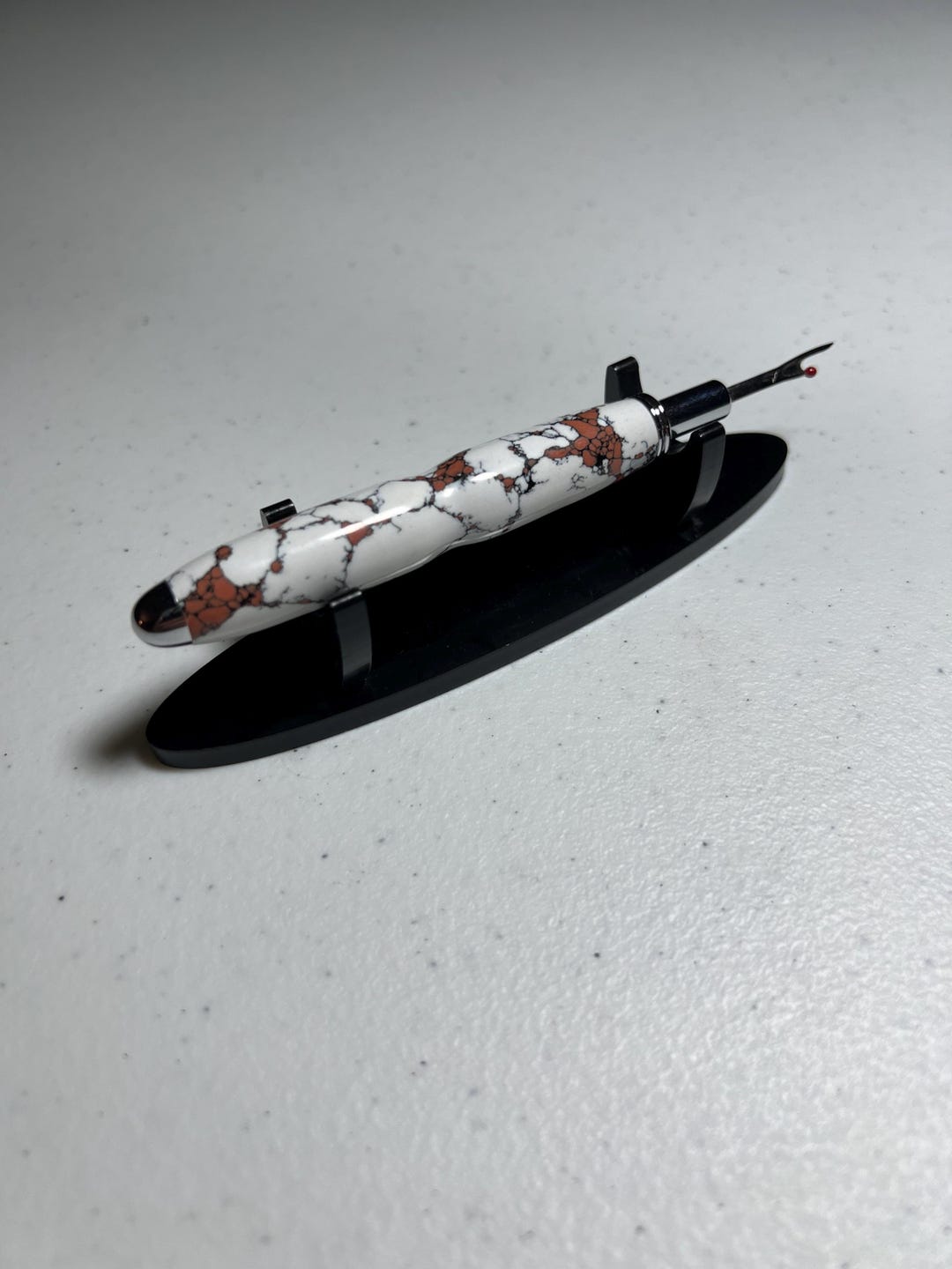 Reversible Seam Ripper With Chrome Finish in Peach Snd White Polished ...