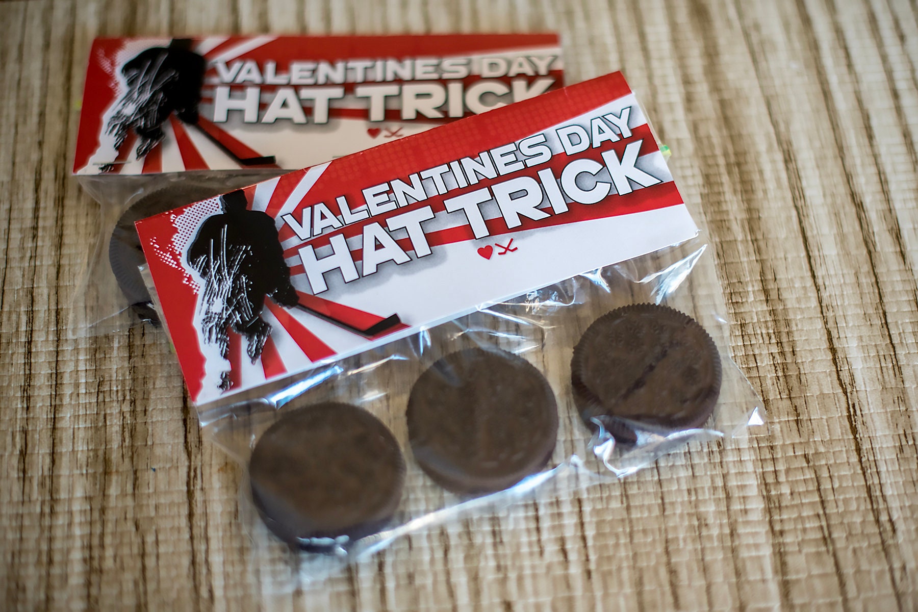 HOCKEY VALENTINE >> Hat Trick Bag Topper (red) - Etsy