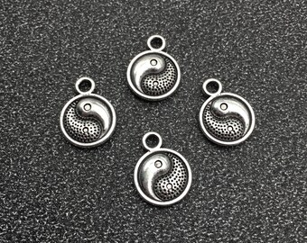 Ying yang charm | Etsy