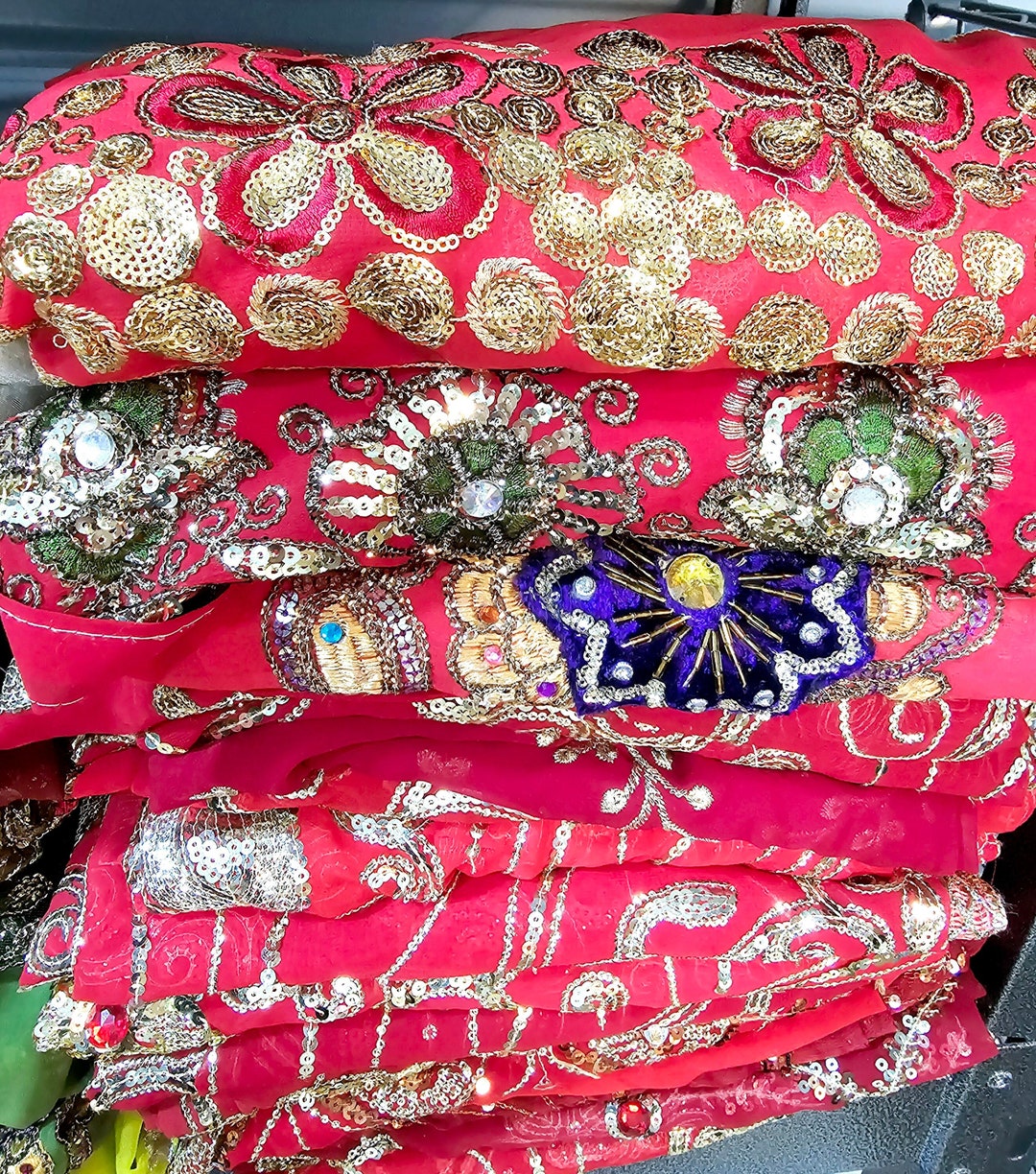 Vintage un-cut RED Sari-choose Your Sari Scarf/dupatta Scarf/ Boho Sari ...