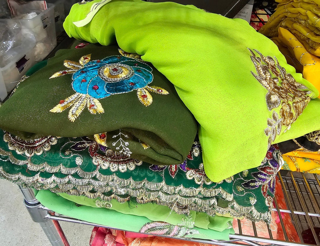 Vintage (un-cut) GREEN Saree/ Sari-choose Your Sari Scarf/dupatta Scarf ...