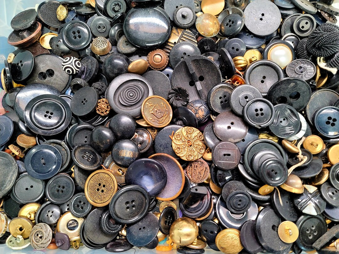 100+ BLACK/GOLD Vintage Button Mix- Colorful Buttons-random Button Pack ...