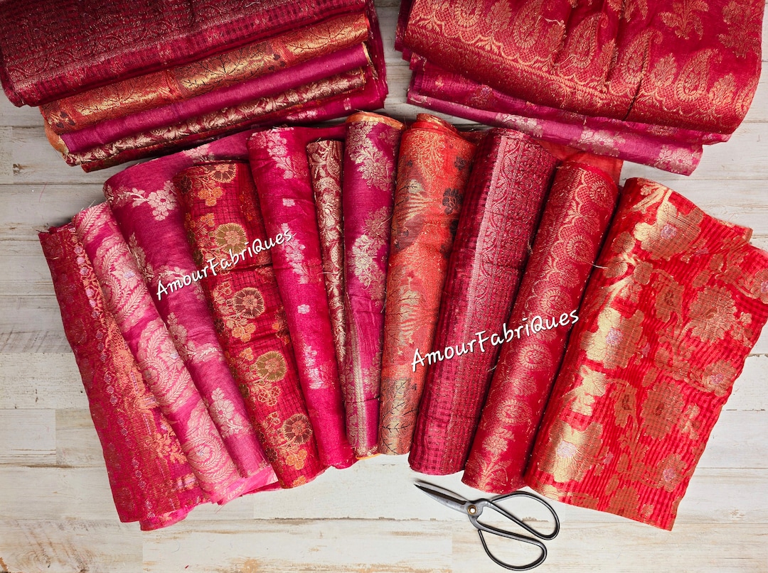 Red Sari Silk Fabric Bundle: 10 Woven Brocade Pieces (10.5" X 10.5") - Etsy