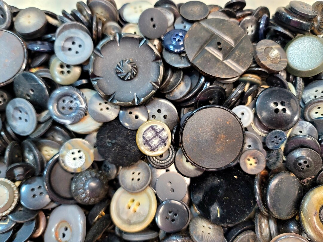 100+ VINTAGE BLACK Button Mix-colorful Buttons-random Button Pack ...