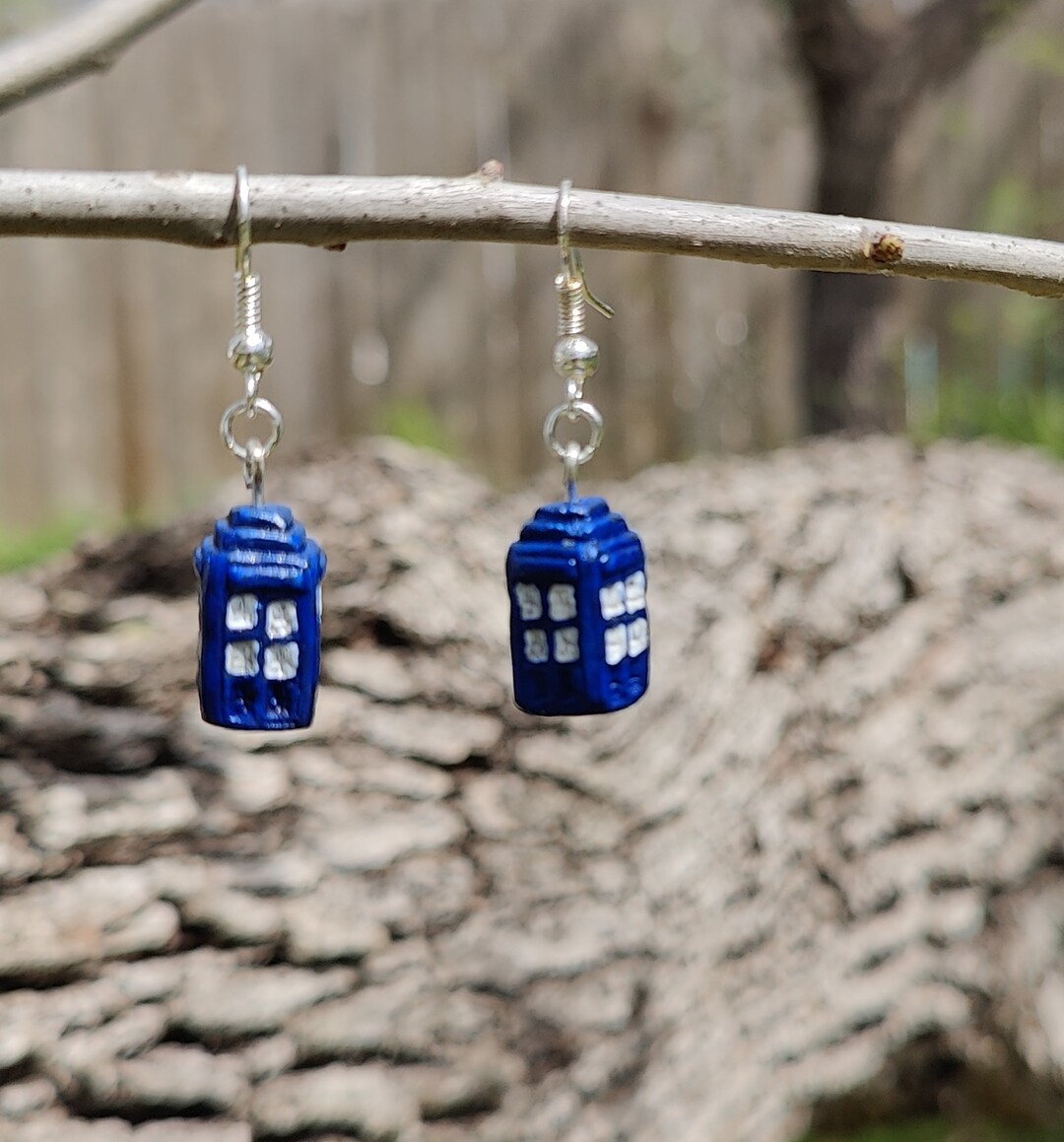 TARDIS Blue Box Doctor Who Phone Box Dangle Earrings - Nerdy Earrings ...