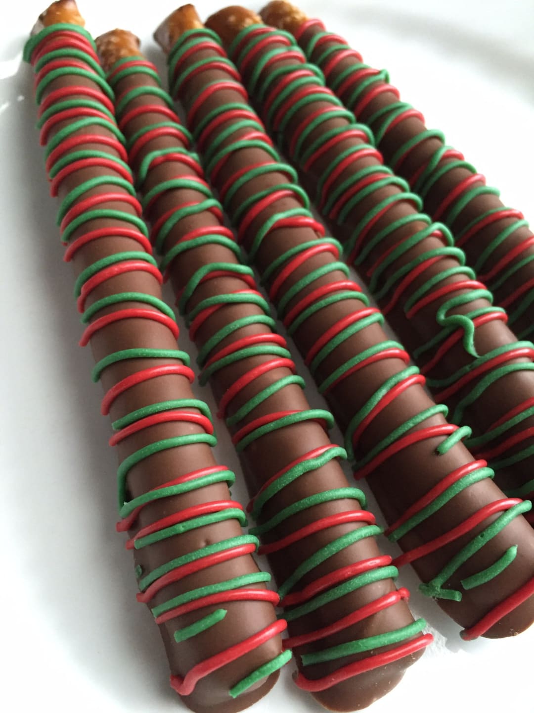 Chocolate Covered Pretzels: Red and Green Christmas Party Favors - Etsy