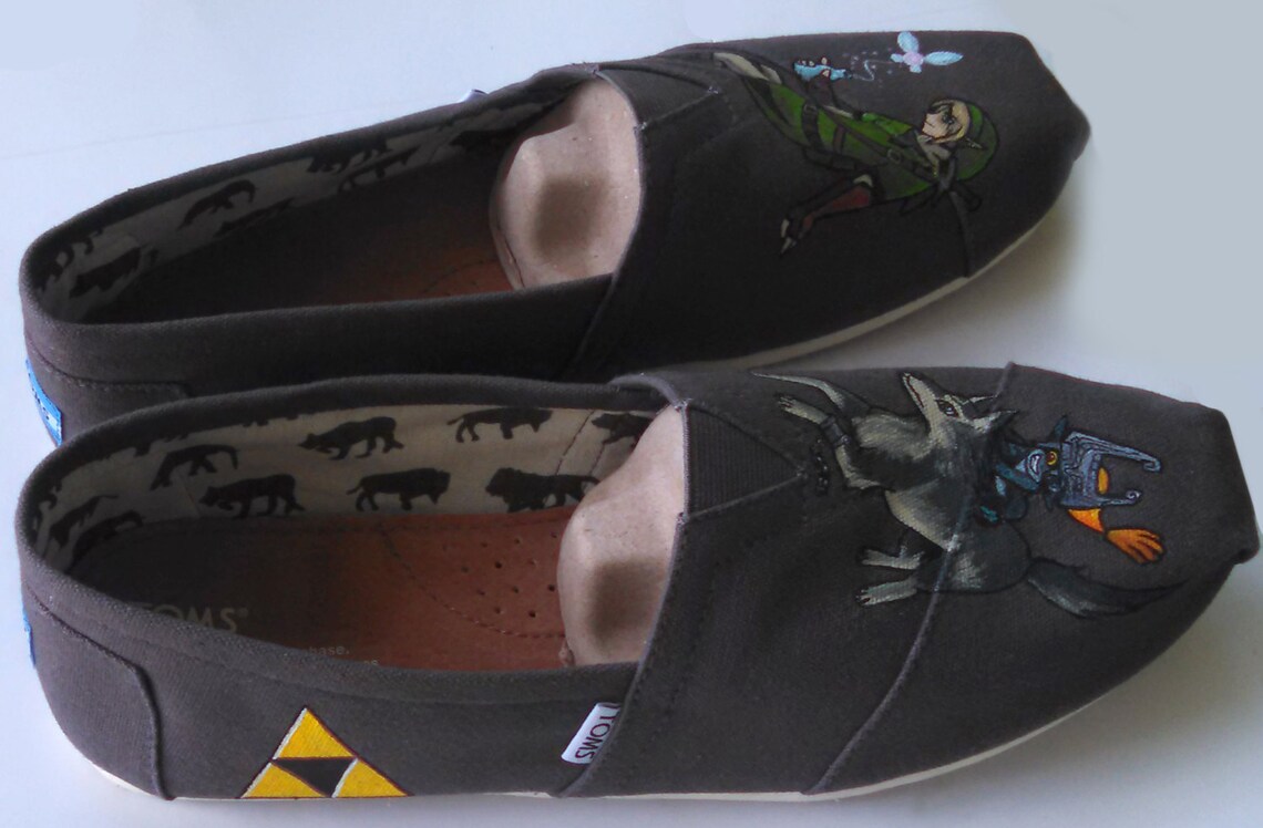 Legend of Zelda Twilight Princess Hand Painted Shoes Custom | Etsy
