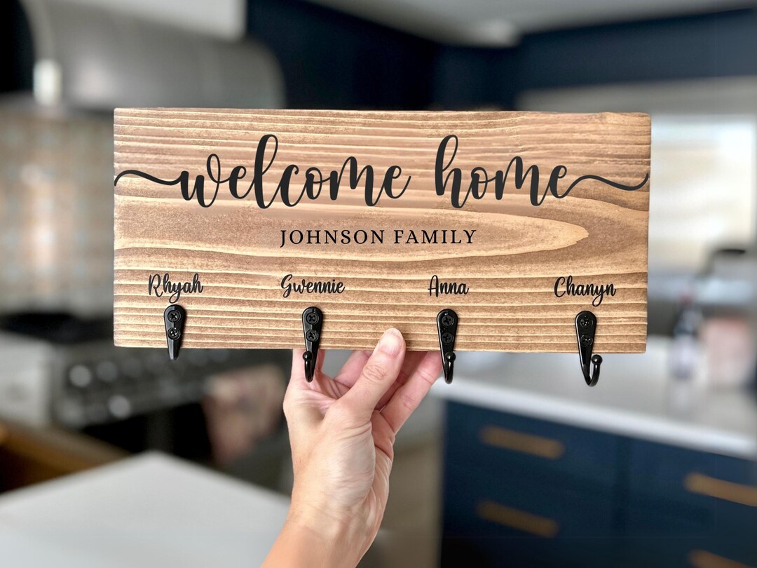 Welcome Home Personalized Key Holder for Couples, Family Name Key Rack ...