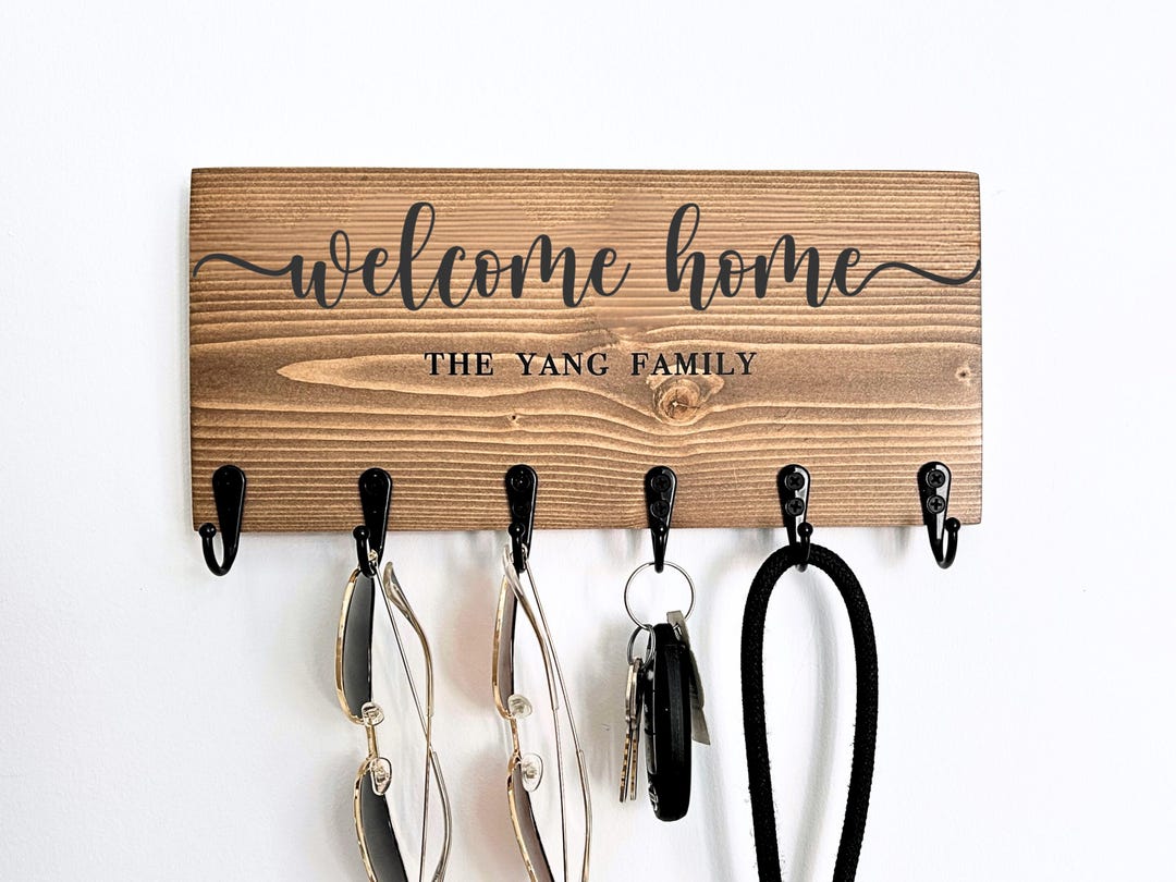 Welcome Home Personalized Key Holder for Couples, Family Name Key Rack ...