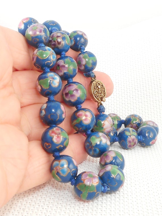 Chinese bead necklace store
