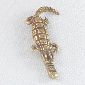 Vintage Alva Studios Crocodile Pin Brooch Vintage Brass Tone Alva ...