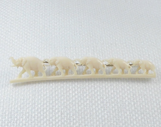 Vintage Hand Carved Walking Elephants Brooch With C Clasp - Etsy
