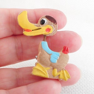 Vintage Japan Carved Wood Bobble Head Duck Pin Brooch 1960's Carved ...