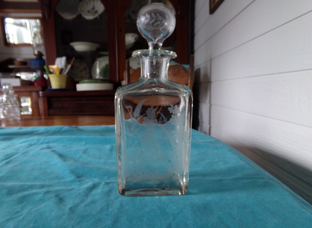 American Brilliant Cut Glass Decanter With Copper Wheel - Etsy