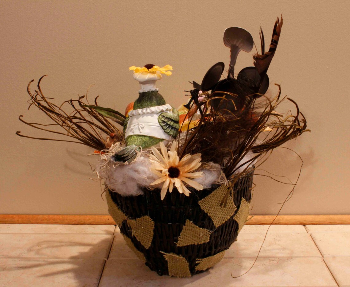 Chef Pea-airé Dinner With Friends Floral Arrangement - Etsy