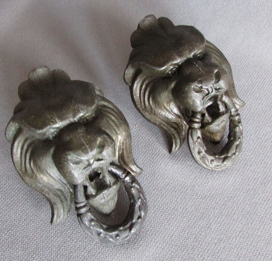 Pair ANTIQUE Cast Metal Clock Mounts LION With RING Circa 1890 1910 - Etsy