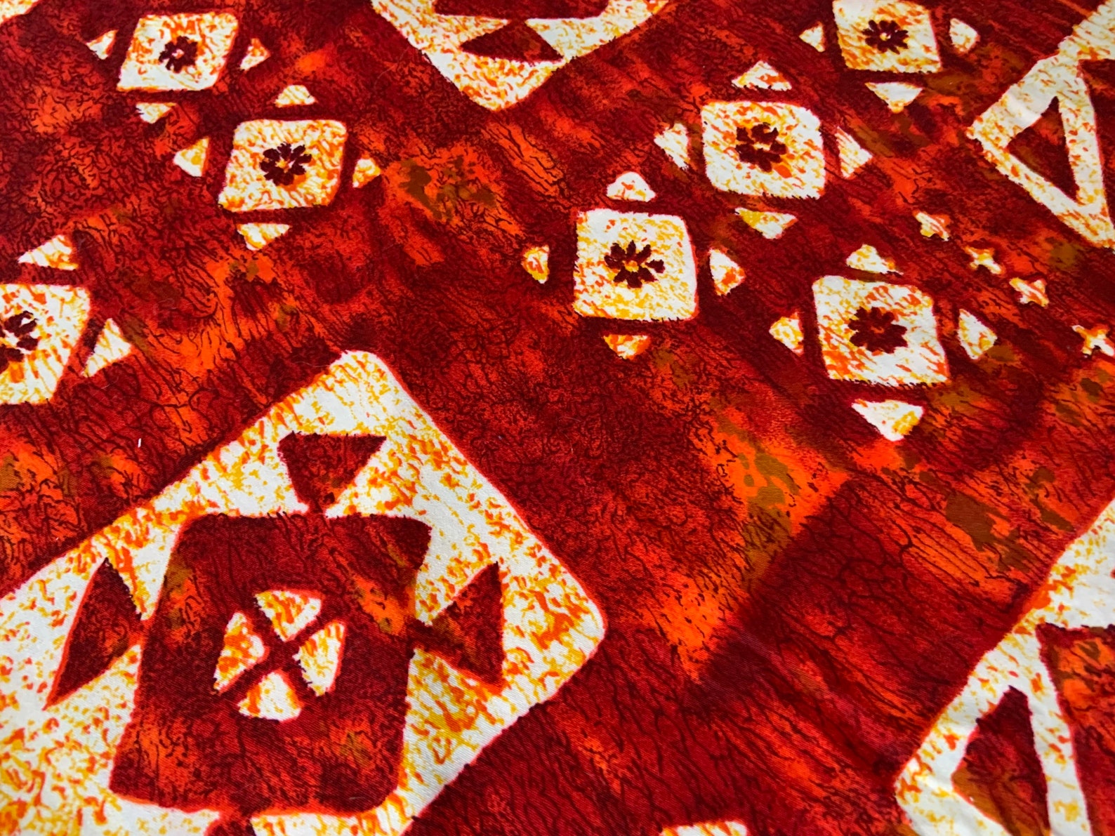 3 YARDS Vintage Fabric BATIK STYLE Printed Cotton Cloth 42 Wide - Etsy