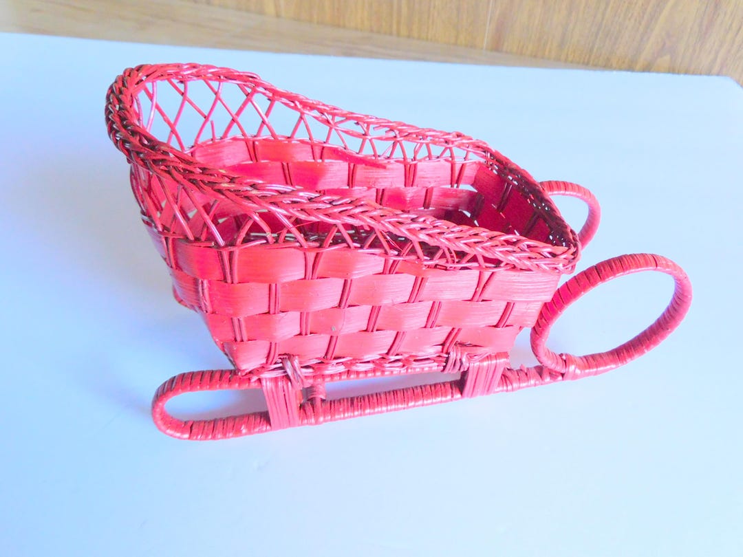 Vintage Red Wicker Sleigh, Craft Sleigh, Santa's Sleigh, Christmas ...