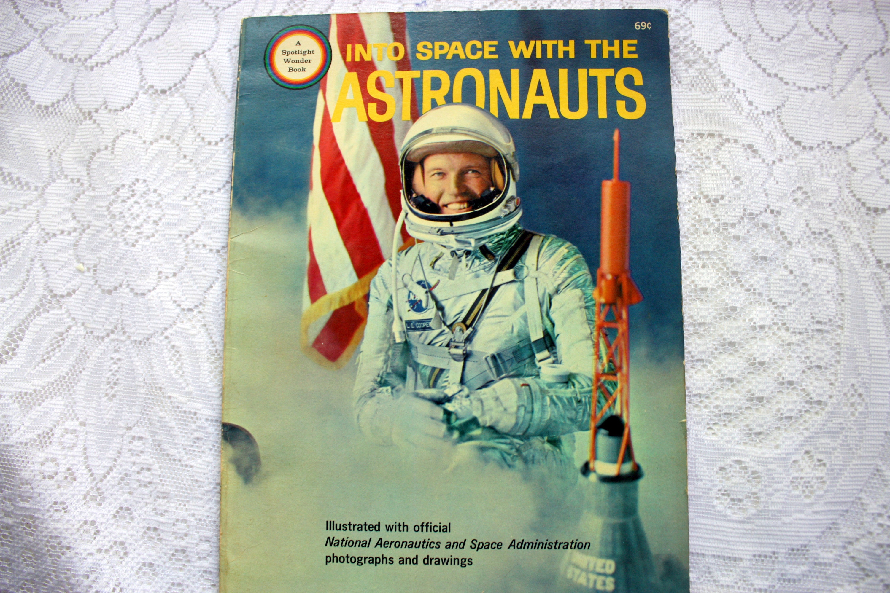 Nasa Astronaut Book
