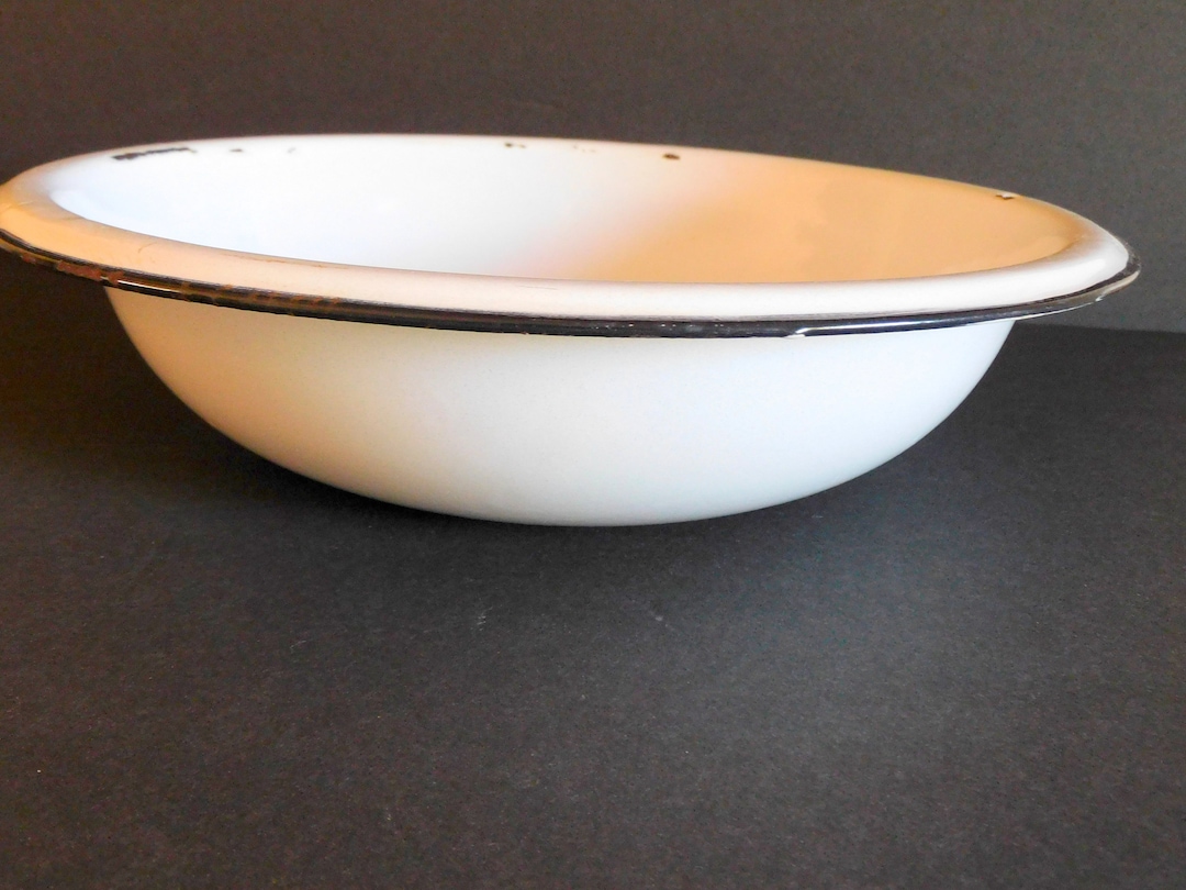 Large White Enamel Bowl With Black Trim, Vintage Enamelware Bowls ...