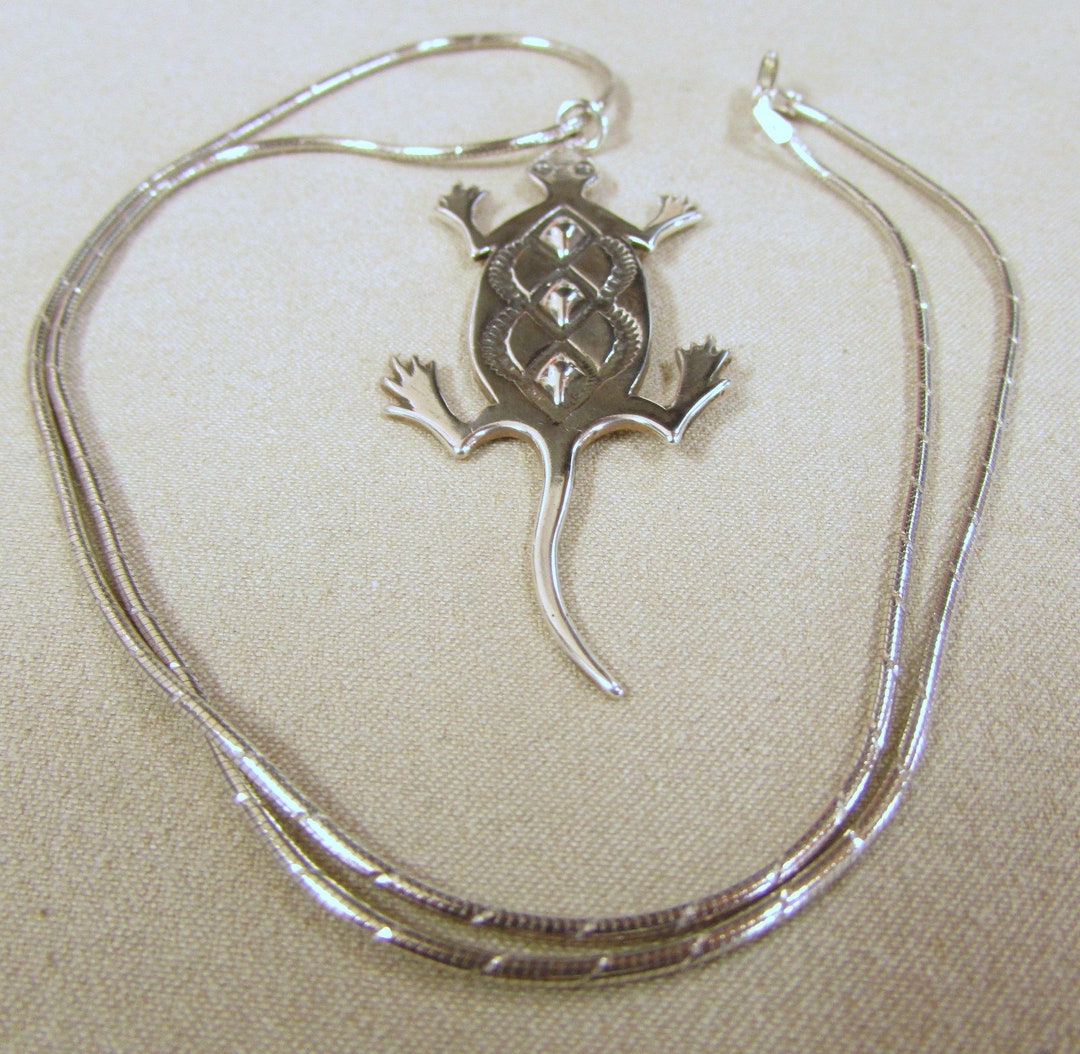 Southwest Sterling Silver Lizard Pendant on Snake Chain - Etsy