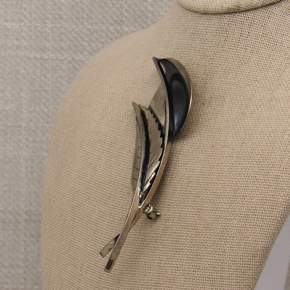 Sterling Silver Leaves Pin + - Gem