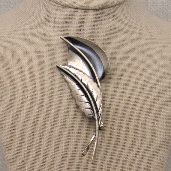 Sterling Silver Leaves Pin + - Gem