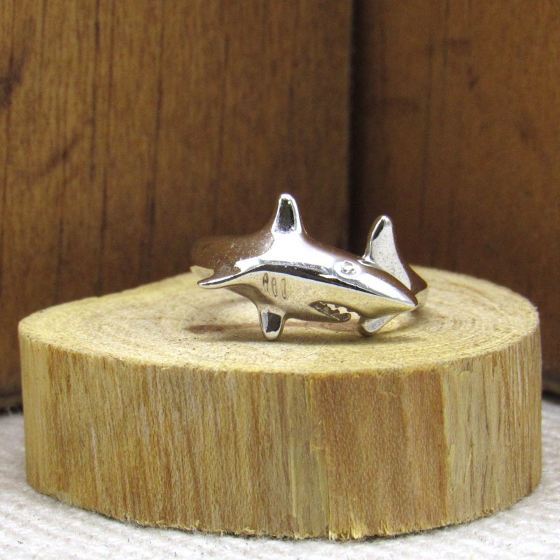 Shark Ring - Etsy