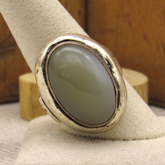 Large Sterling Silver and Green Stone Ring Size 10 + - Gem