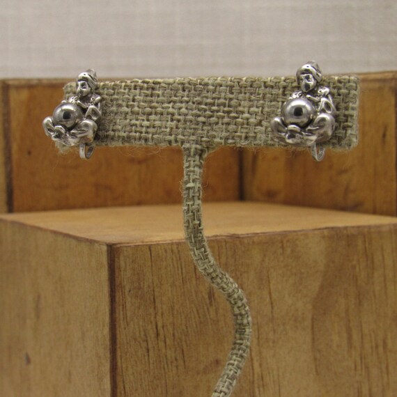 Sterling Silver Genie with Crystal Ball Screw Back Ea… - Gem