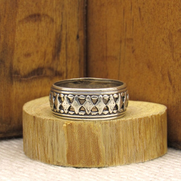 Open Work Ring - Etsy