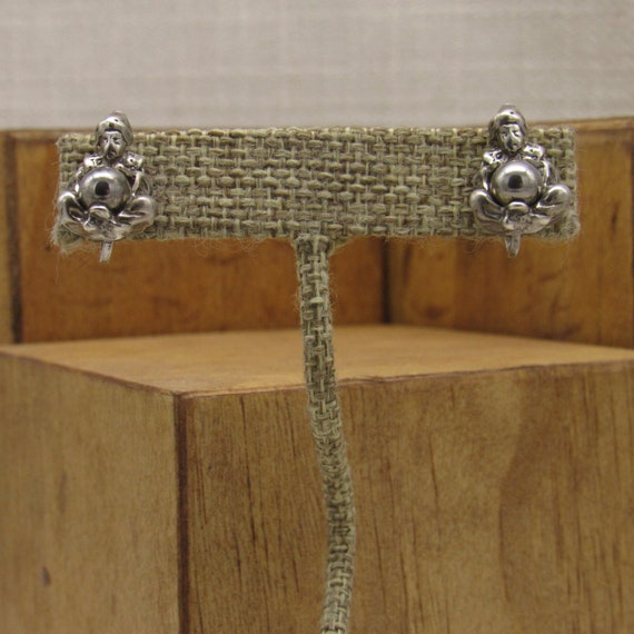 Sterling Silver Genie with Crystal Ball Screw Back Ea… - Gem