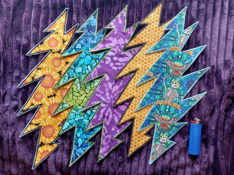 Autumn Grateful Dead Lightning Bolt patch with fall leaves Patches ...