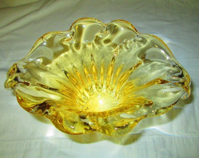 Fantastic Golden Yellow Art Glass Vase Beautiful Pattern and - Etsy