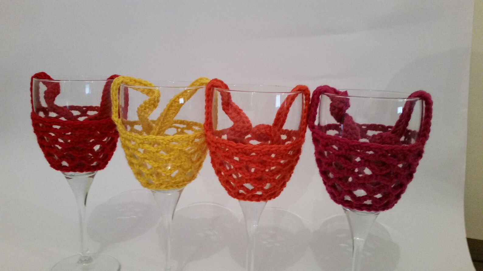PDF Crochet Pattern Wine Glass Lanyard Holder - Etsy Canada