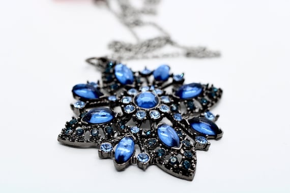 Blue Rhinestone Star Necklace - Gem
