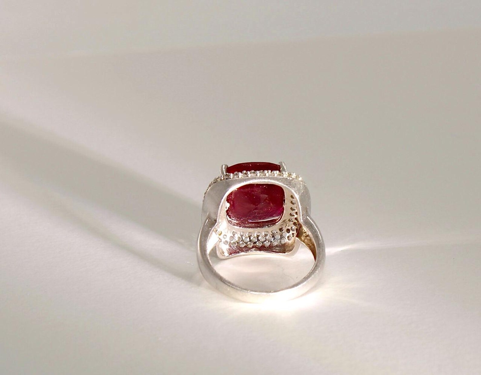Vintage Ruby Solitaire and Diamond Ring - Etsy