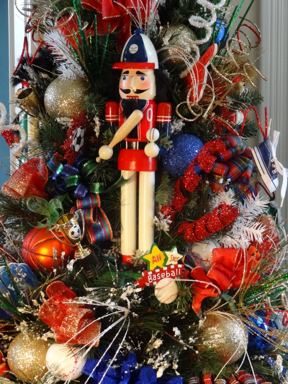 SOLD,XL Sport Decorated Lighted Christmas Tree,large Basketball Tree ...