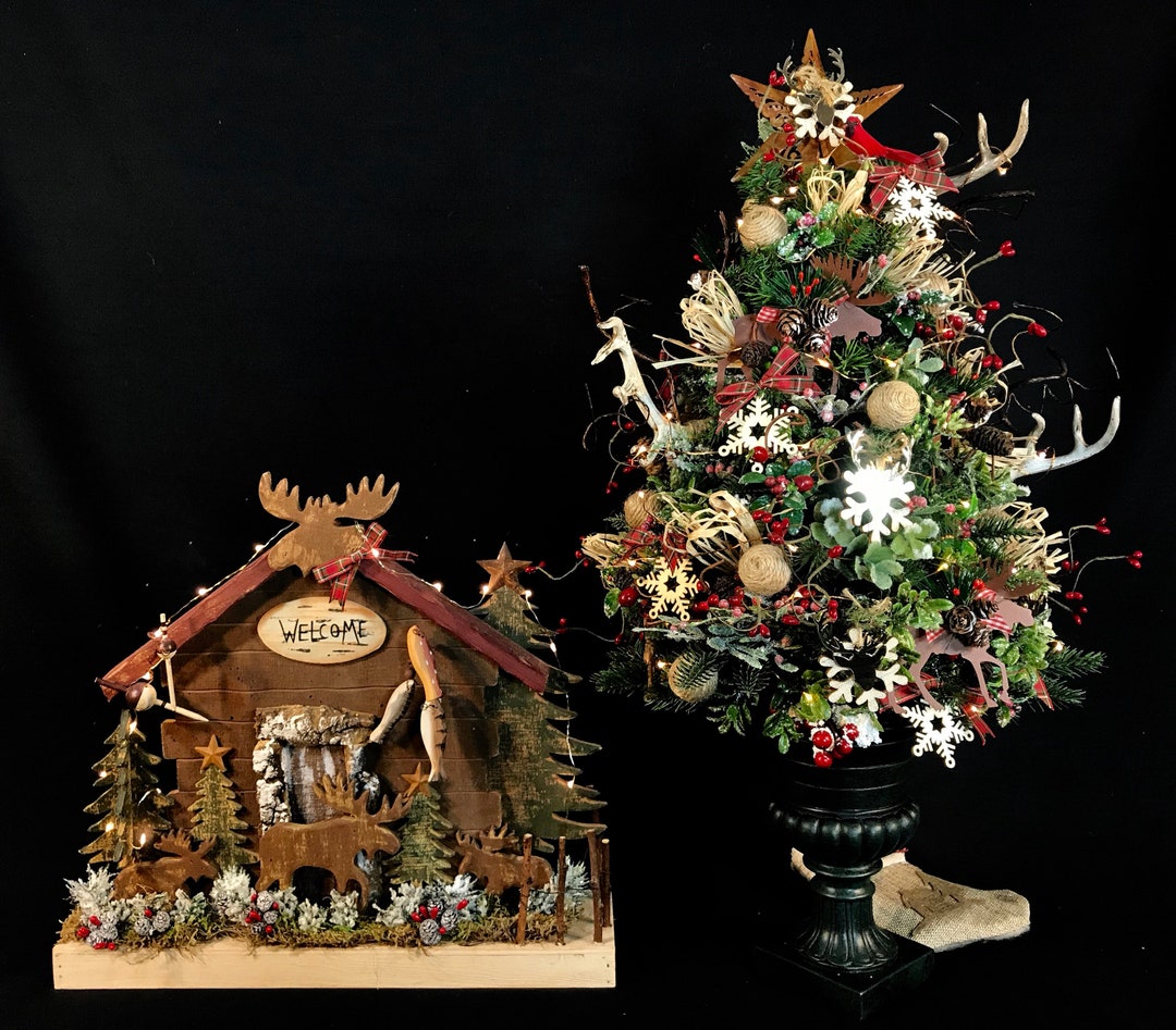 SOLD Woodland Christmas Tree Cabin,woodland Animal Tree,rustic Woodland ...