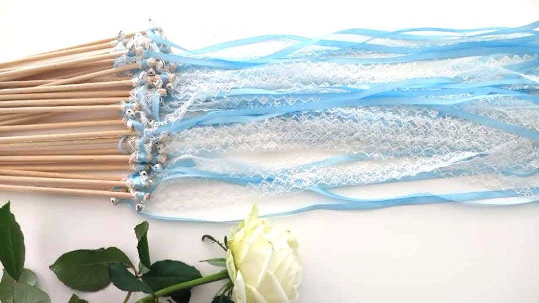 Bâton de cérémonie, ruban dentelle, mariage dentelle, sortie de mairie ...