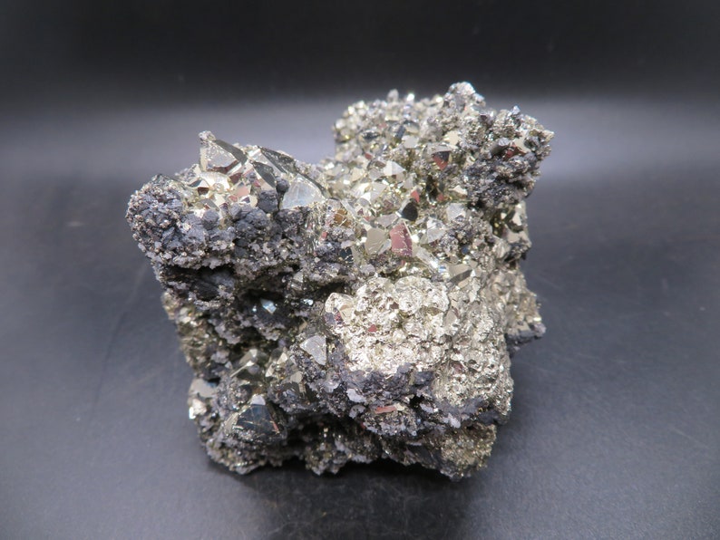 Octahedral Pyrite (rare) and Sphalerite - Peru - Cabinet Mineral ...