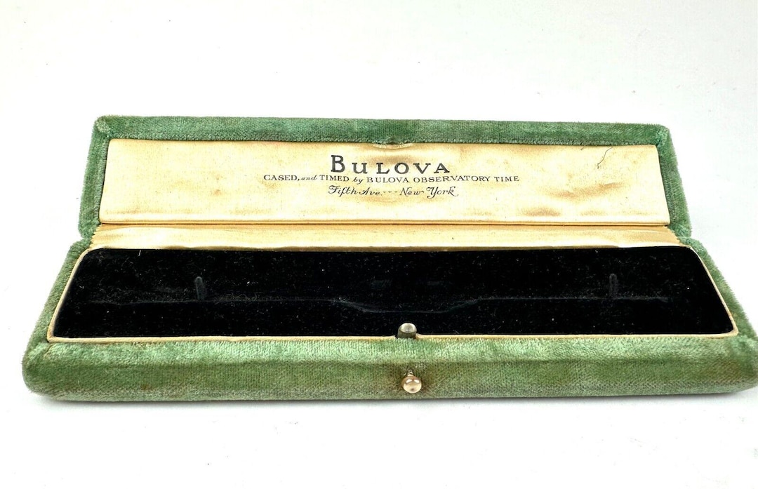 Vintage Bulova Ladies Wrist Watch Case Only-green Velvet & Black Inside ...