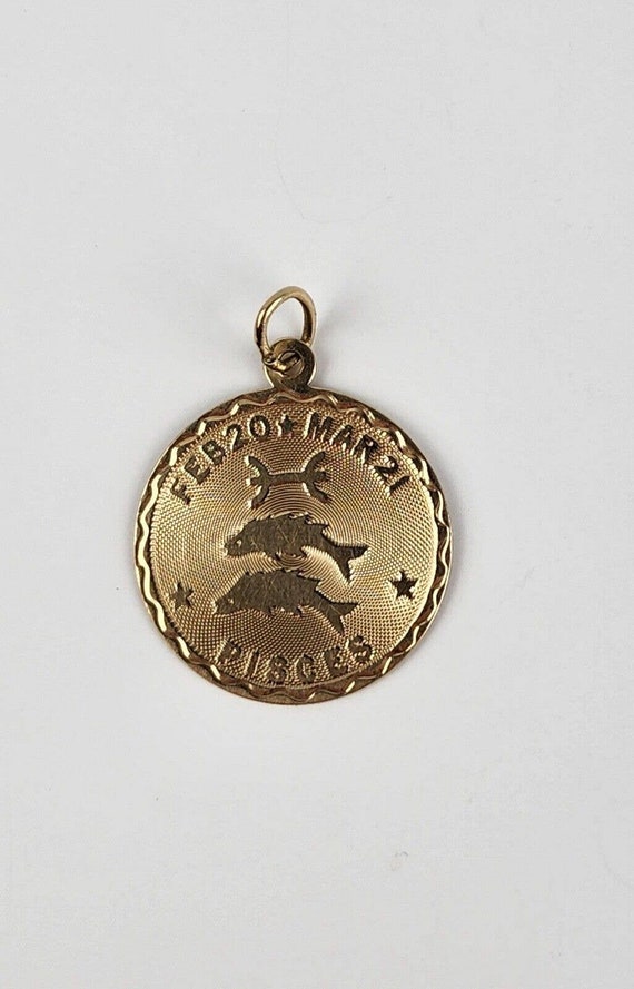 Yellow gold pisces fish - Gem