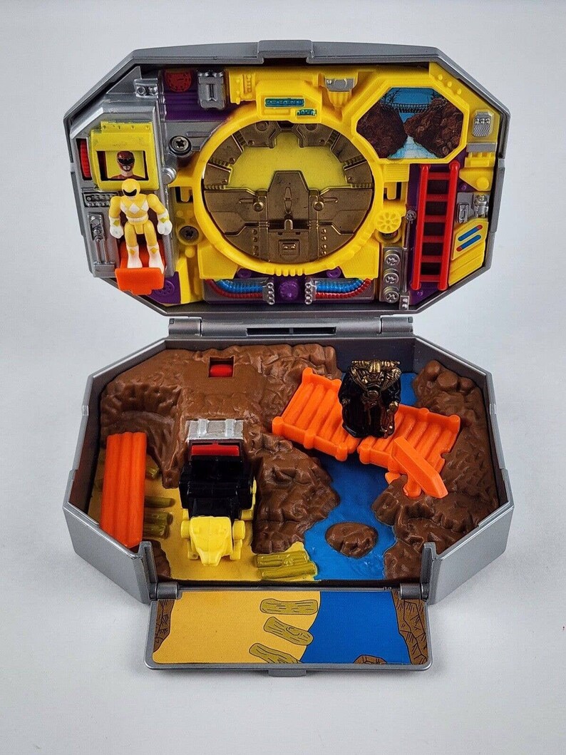 Power Rangers Micro Morphin Playset 1995 Bandai Yellow Ranger - Etsy