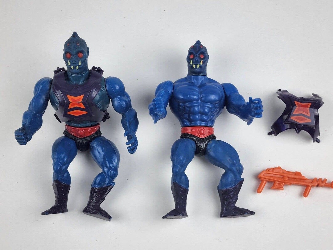 He-man MOTU Webster Figure Lot 1984 Missing Hook & String Includes Both ...