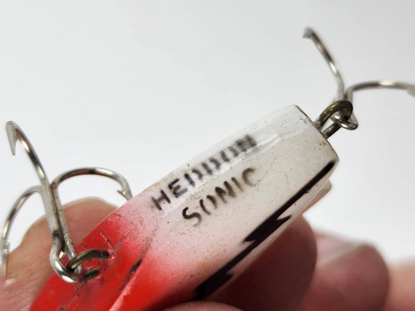 Vintage Lot of 2 Heddon Super Sonic White Yellow Red Crappie Fishing ...