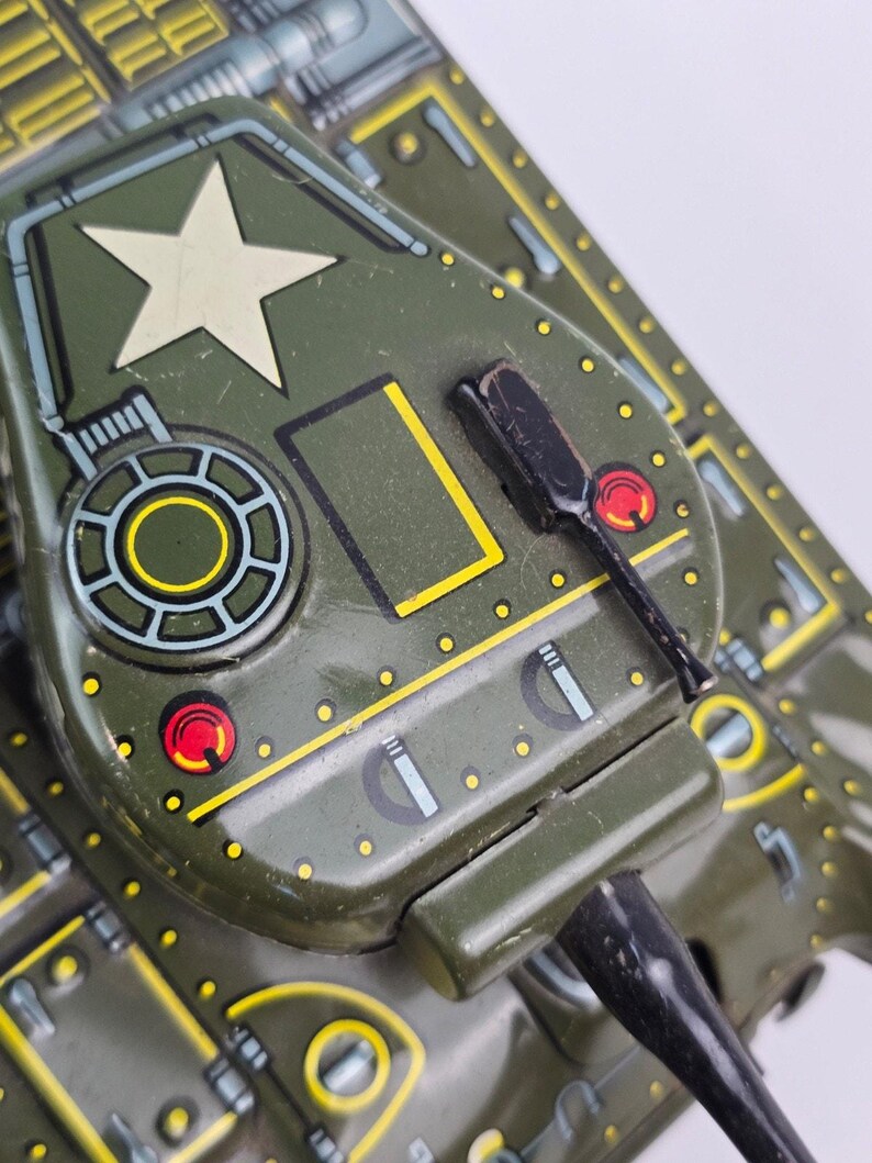 Vintage Tin M-4 U.S. Army Tank Friction Motor Toy Japan - Hard to Push ...