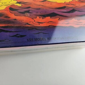 AMT/ERTL Snapfast Batman Returns Batski Boat Model Kit New Sealed 1993 ...