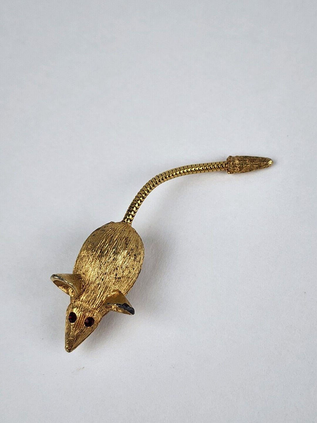 Vintage Mouse Brooch Pin Wiggle Tail Gold Tone Jewel Eyes Unmarked - Etsy
